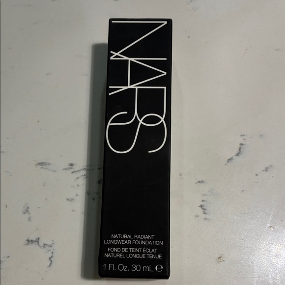 NARS | Makeup | Nars Nib Natural Radiant Longwear Foundation Meddark 2 ...